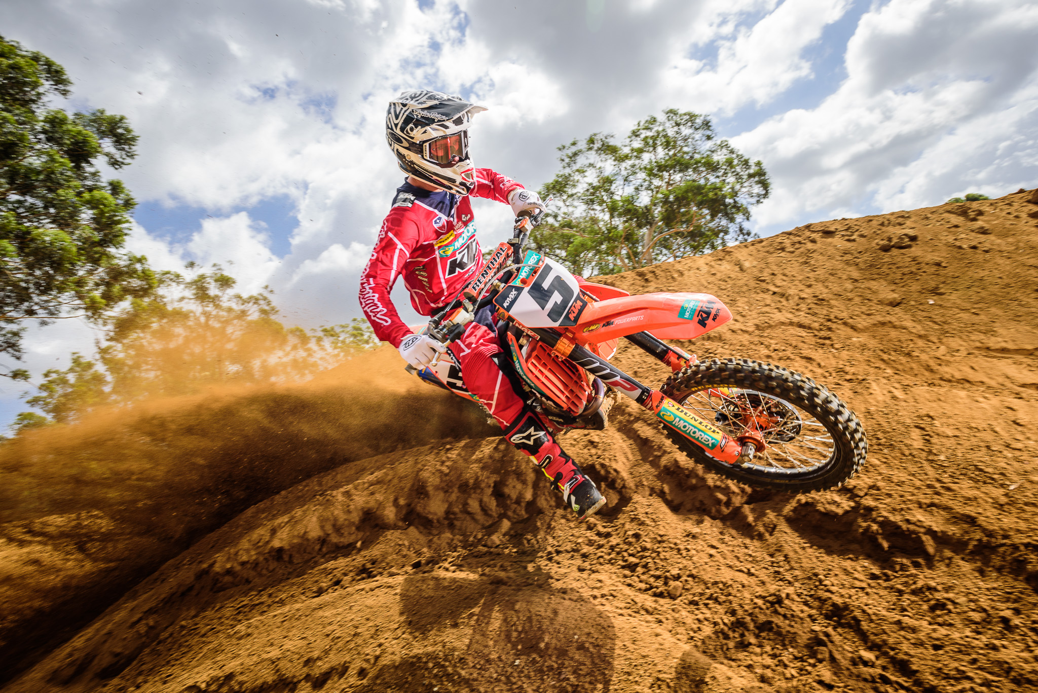 KTM Riders Coming To The Party - Day in the Dirt Down Under